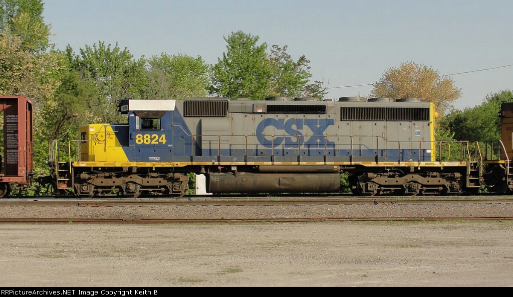 CSX 8824